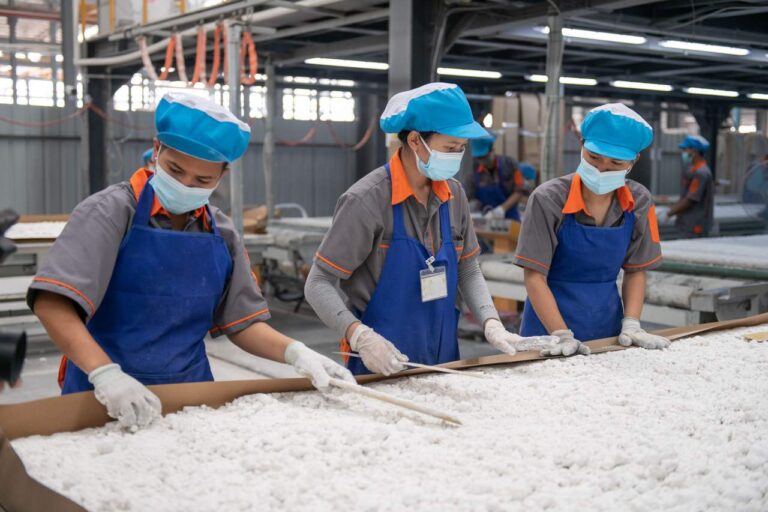 Understanding the Manufacturing Process: What Distributors Should Know ...